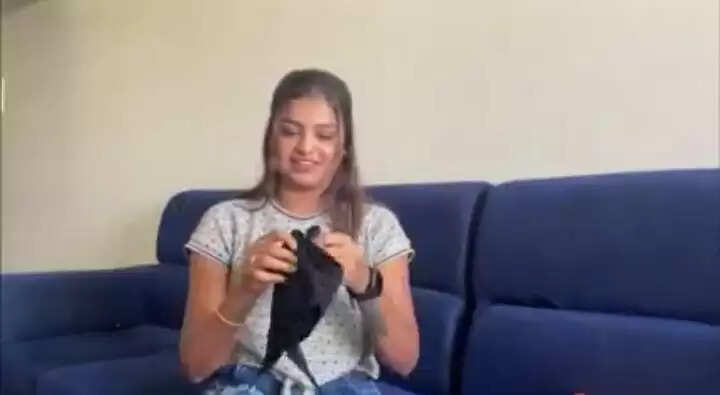 ಹುಡುಗಿಯರು ಬ್ರಾ ಹೇಗೆ ಹಾಕಬೇಕು ಎಂದು ಹೇಳಿಕೊಟ್ಟ ಸೋನು ಗೌಡ, ಬೆಚ್ಚಿಬಿದ್ದ ಕರುನಾಡು